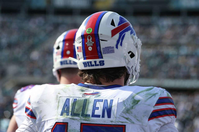 Live: Broncos, Bills heading to OT with spot in AFC title game on the line