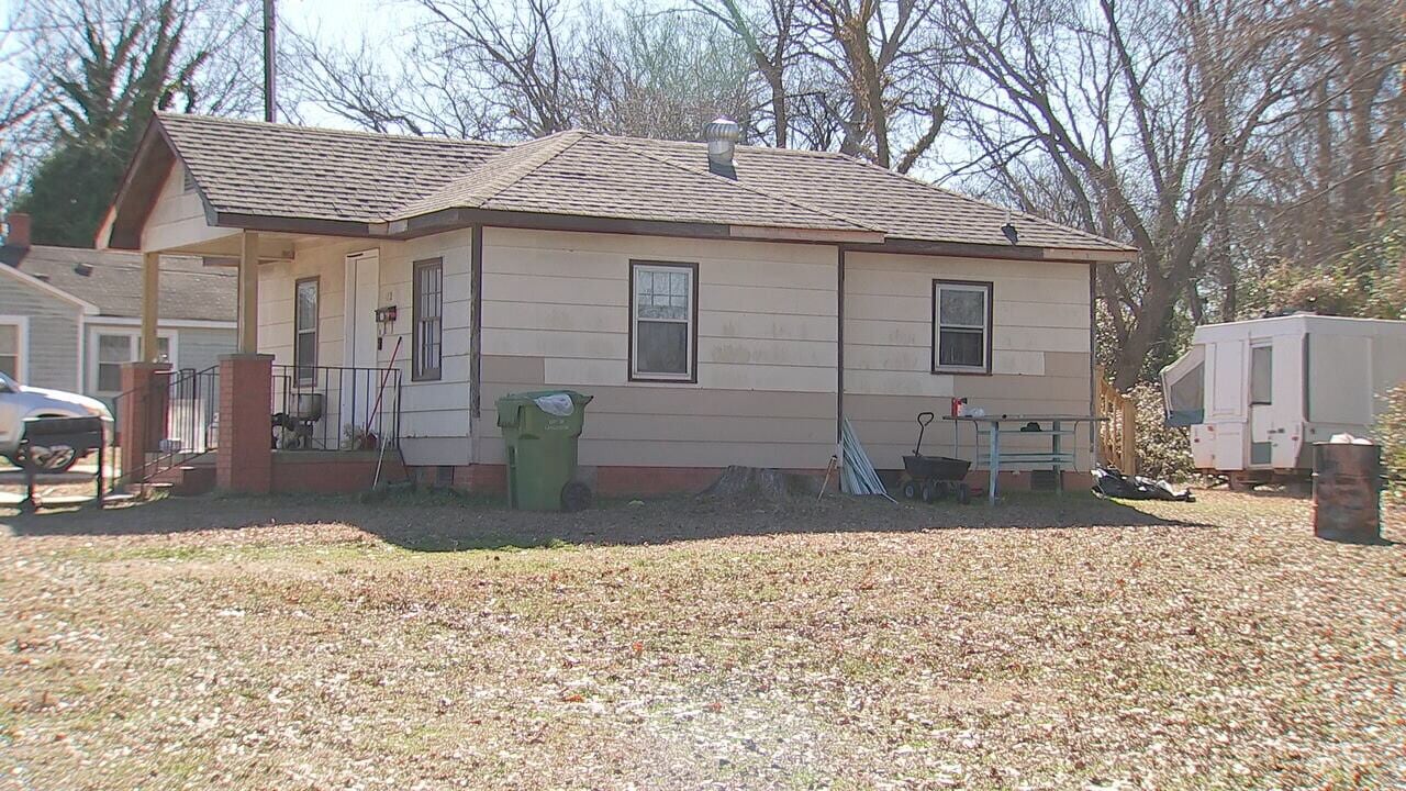 Missing Lancaster girl found safe; father in custody on murder charge