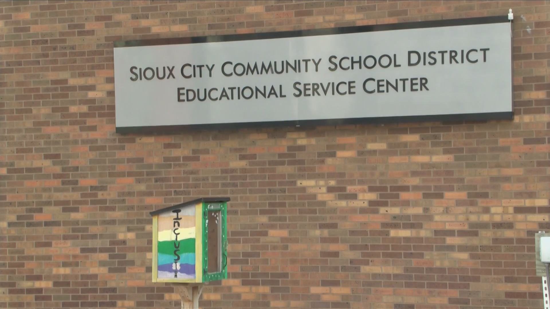 SCCSD & former teacher sued over alleged mistreatment of autistic student