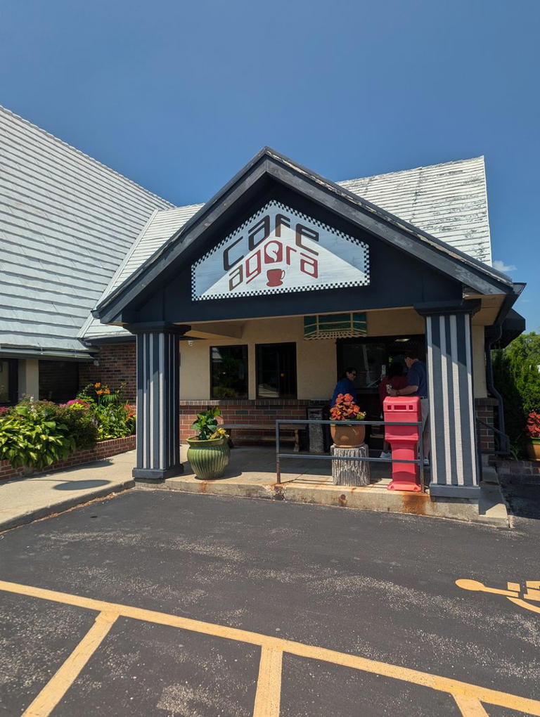 Georgia gyro spots tucked away in plain sight that locals love