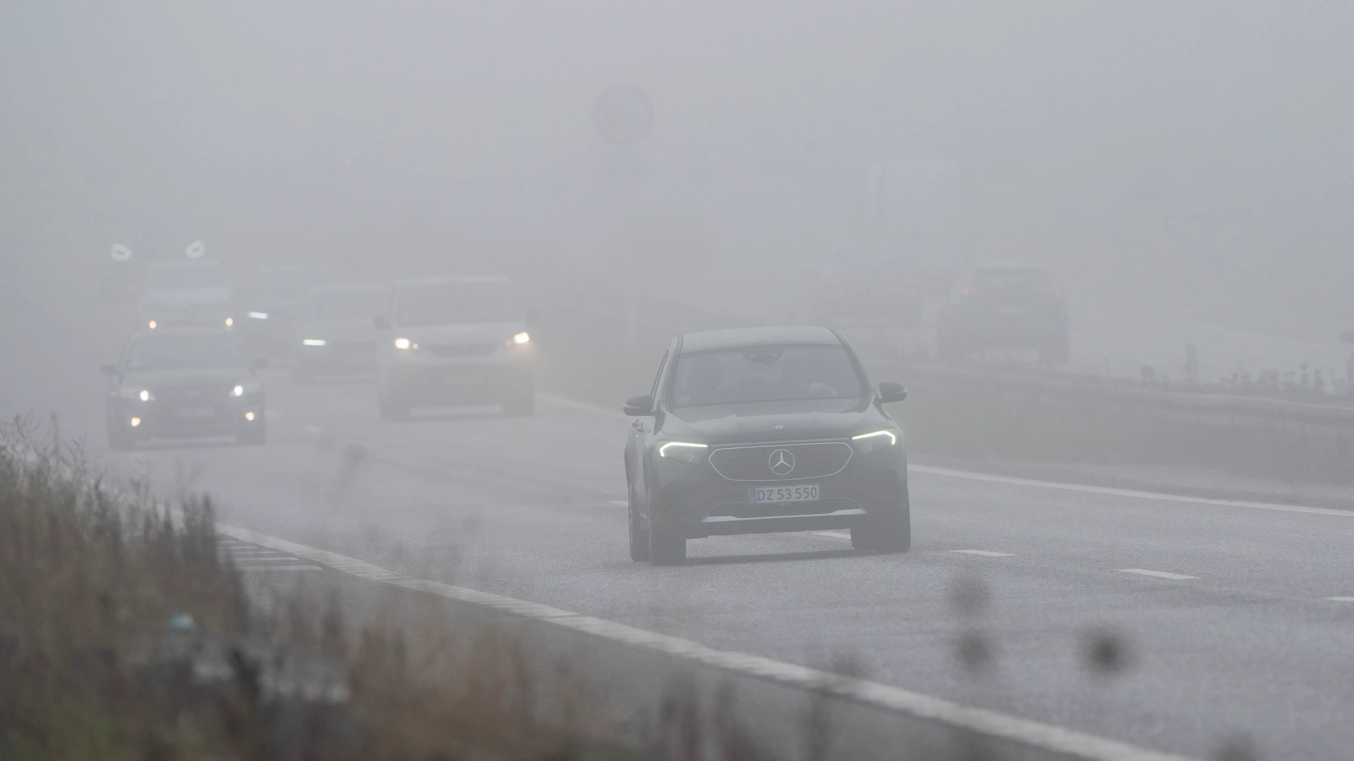 Lørdag med mange nuancer af grå: 'Rigtig snusket vejr'