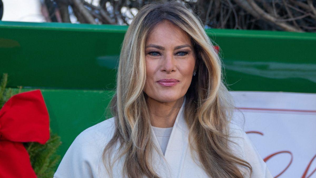 Melania Trump trolled for sounding like a robot while praising AI ...