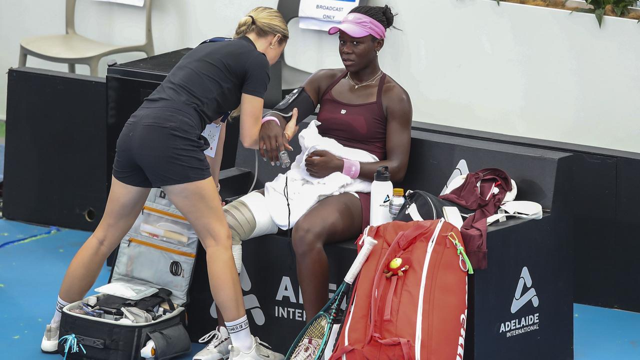 Andreeva powers to Adelaide International title