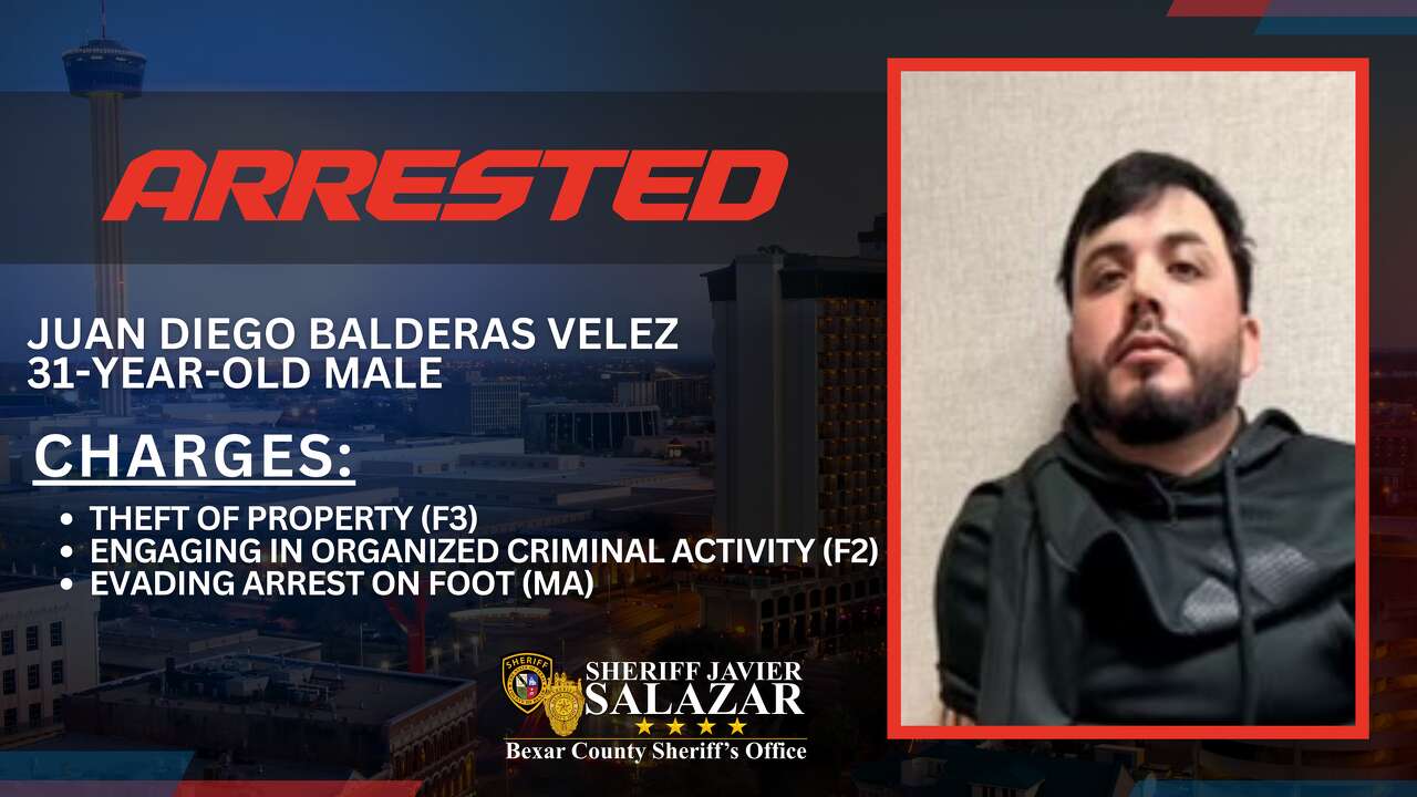 Rooftop chase ends in 3 human smuggling arrests and 1 suspect at large ...