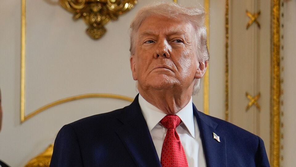 Donald Trump pardons 21 convicts—who got clemency? Father of big-time ...