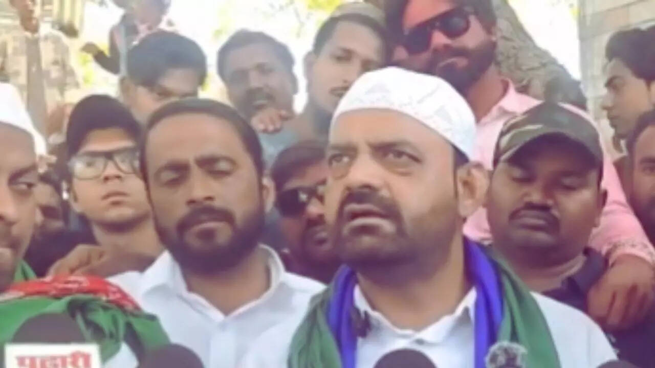 Maharashtra local body polls: Islam party ends Congress dominance in ...