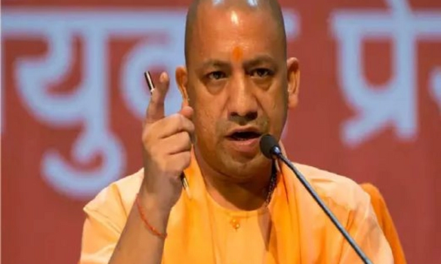 Yogi Adityanath lauds Sugunendra Teertha's Paryaya initiatives for ...