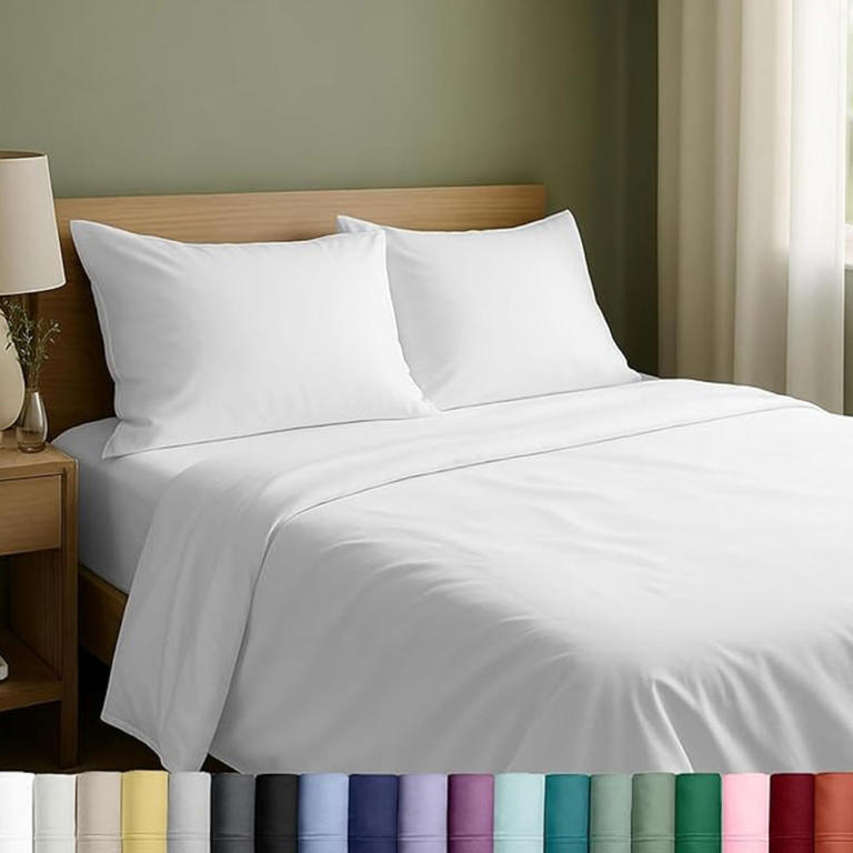 Amazon is selling 100% cotton 4-piece bedsheet set for only $31