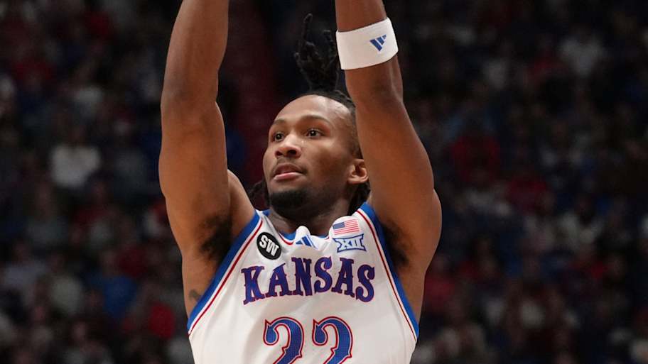 Peterson posts towering point total in breakout game for Kansas