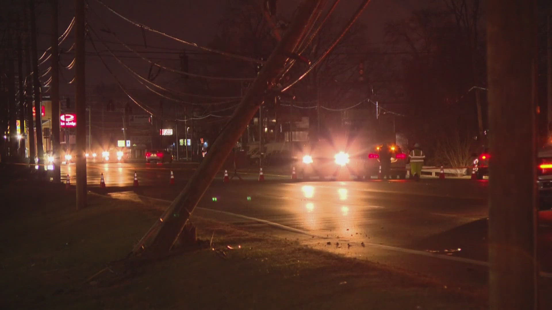 Crash involving JCPS bus knocks out power