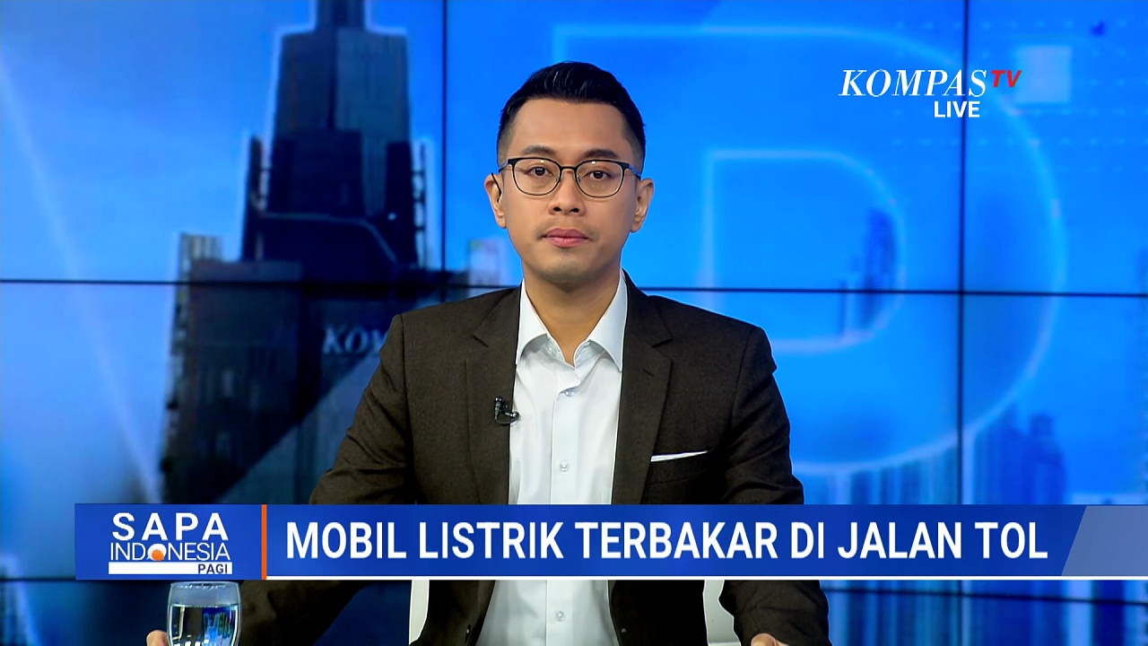 Mobil listrik ludes terbakar di Tol JORR Jakarta Selatan, muncul ...