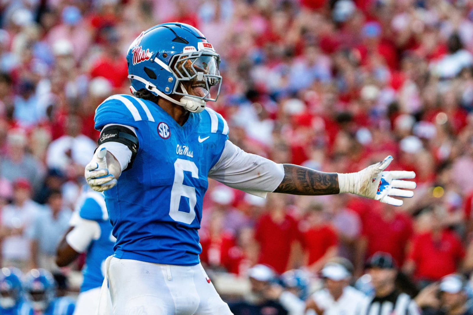 Breaking: LSU adds transfer LB TJ Dottery, bolstering defense