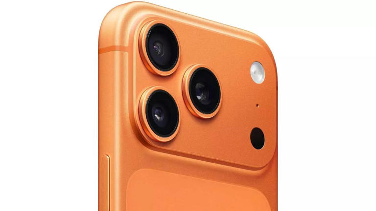 Apple iPhone 17 Pro available for just Rs 85,700 at Amazon Great ...