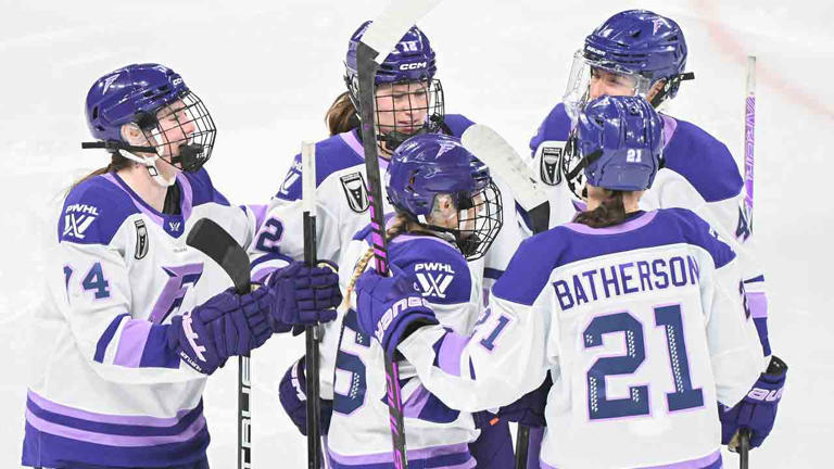 Kendall Coyne Schofield scores OT-winner as Frost beat Sirens
