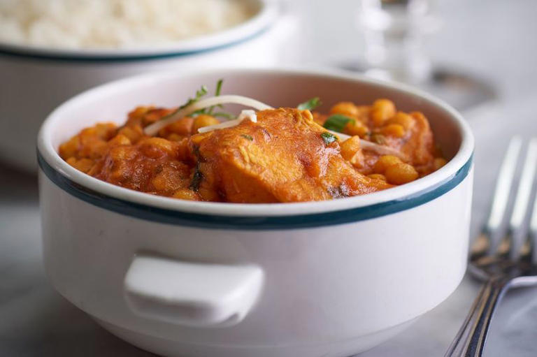 ITV Loose Women star Ruth Langsford's Slimming World recipe she's loved ...