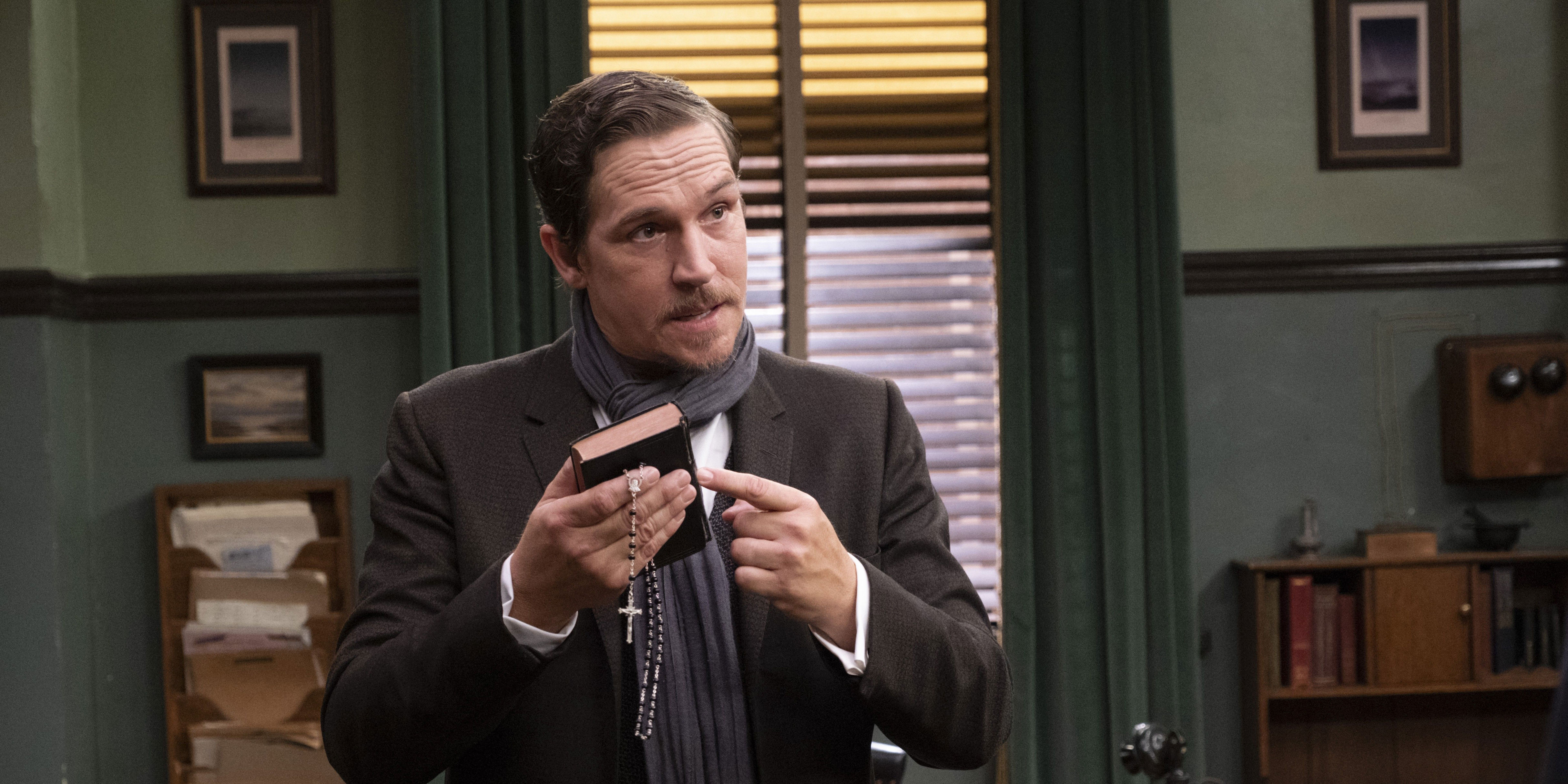 'Murdoch Mysteries' goes Jay and Silent Bob with new hilarious rap ...