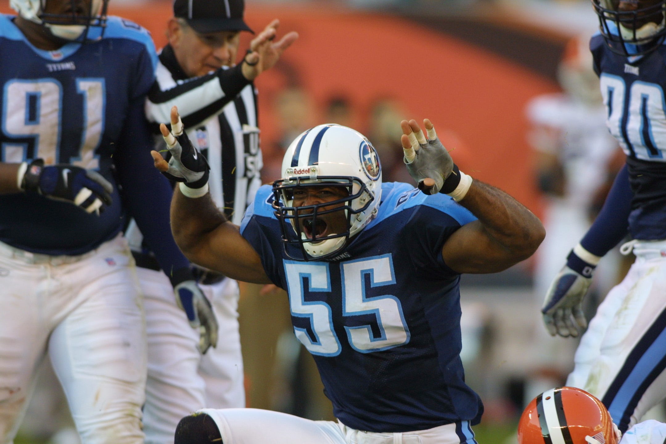 Ex-Titans LB Eddie Robinson Jr. to Black College Football Hall of Fame