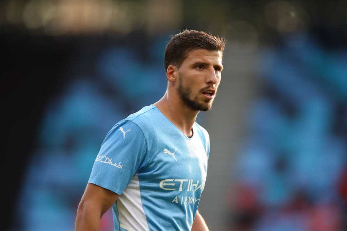 Man United vs. Man City clash faces blow as 9 players miss out