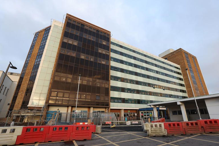 Arrest made after man damaged hospital equipment and injured officers ...