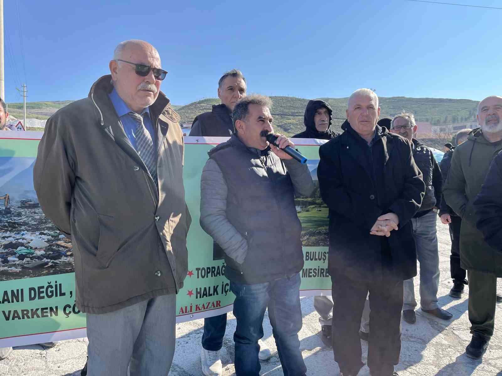 Harmandalı sakinlerinden 'çöplük orman olsun' çağrısı