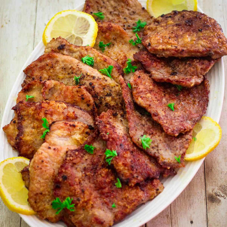 Veal Scallopini (Kotoleta Viçi)