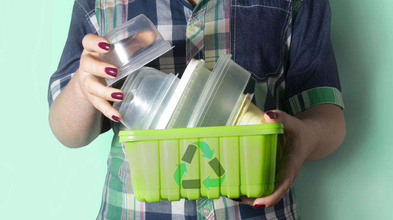 You need to replace your plastic storage containers way more often than ...
