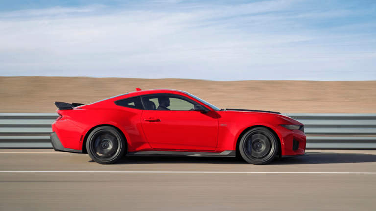 Ford unveil Mustang Dark Horse SC; comes with 5.2-litre supercharged V8