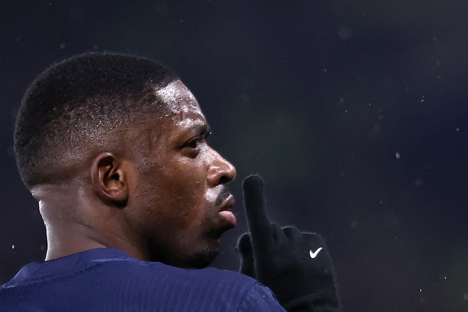 Magical Dembele brace fires Paris Saint-Germain top in France