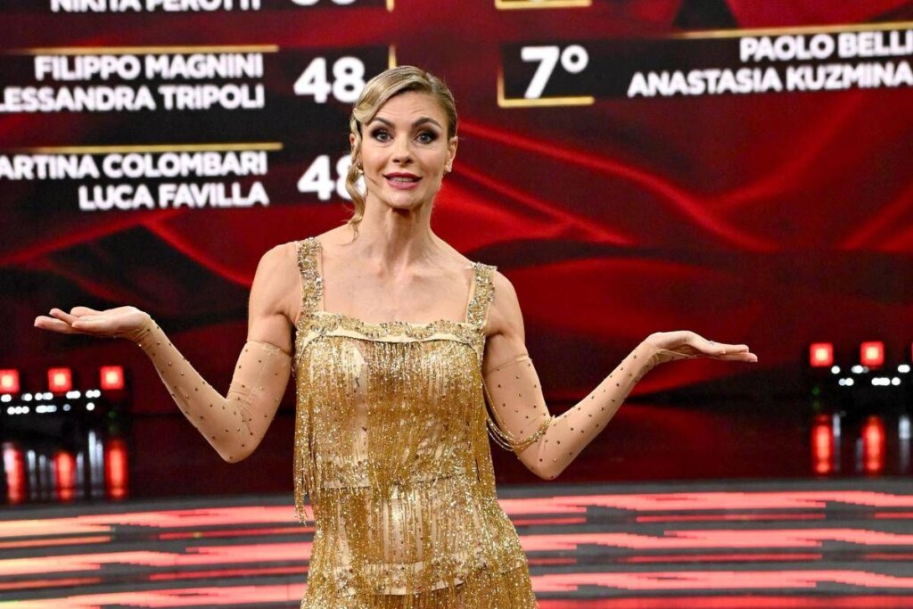 Martina Colombari ospite a Verissimo: Ballando, Buen Camino e il figlio ...