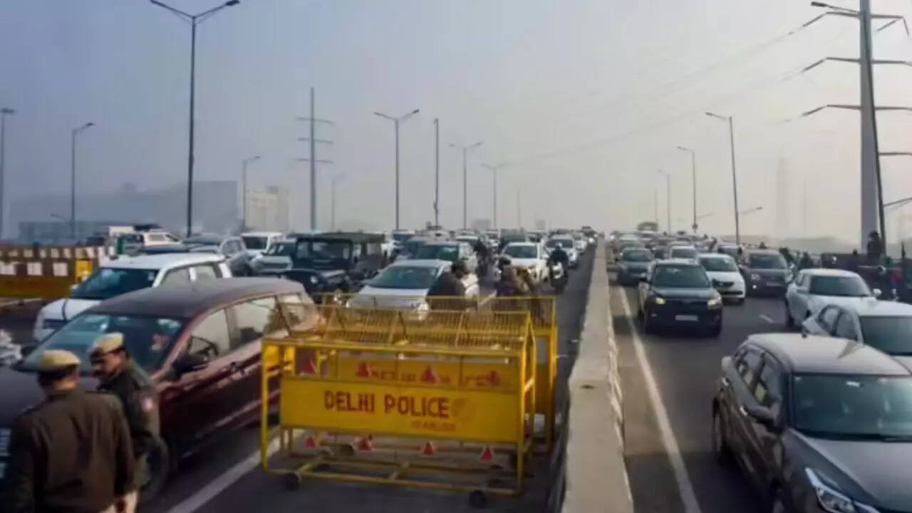 Traffic alert: Delhi Police issue traffic advisory for Republic Day ...