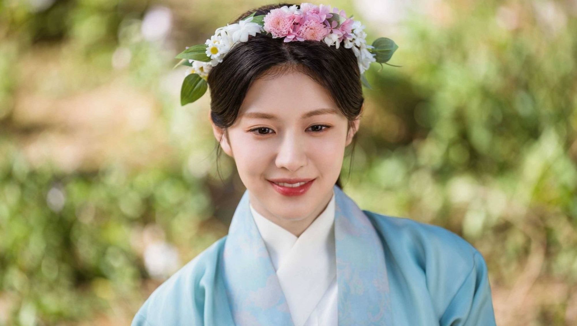 Who is Go Youn-jung, the K-drama actress leading Netflix’s Can This ...