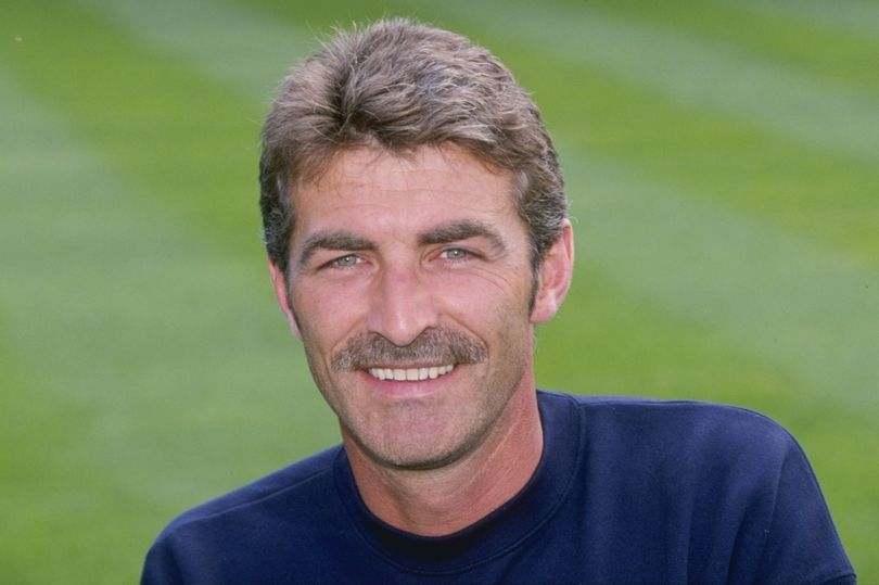 Tributes paid to John Clinkard the physio for Everton's greatest team ...