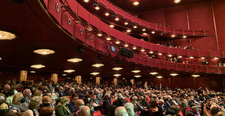 $1M lawsuit threats force Washington Opera to exit Kennedy Center—Trump ...