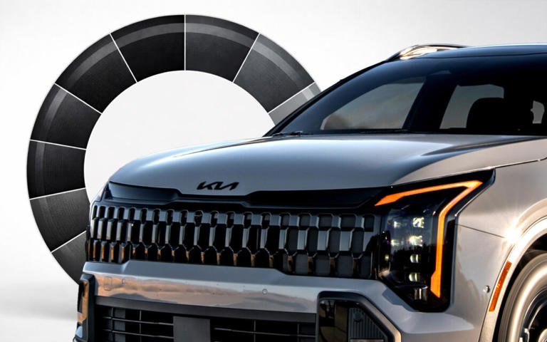 Kia gave the new Sportage 11 shades of grayscale and almost no color