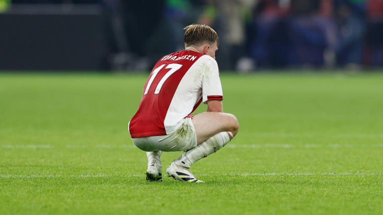 Drie Eredivisie-clubs willen Ajax-aanvaller huren, maar horen keiharde ...