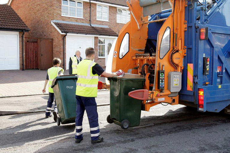 Bin man tells of major difference between collecting rich and poor ...