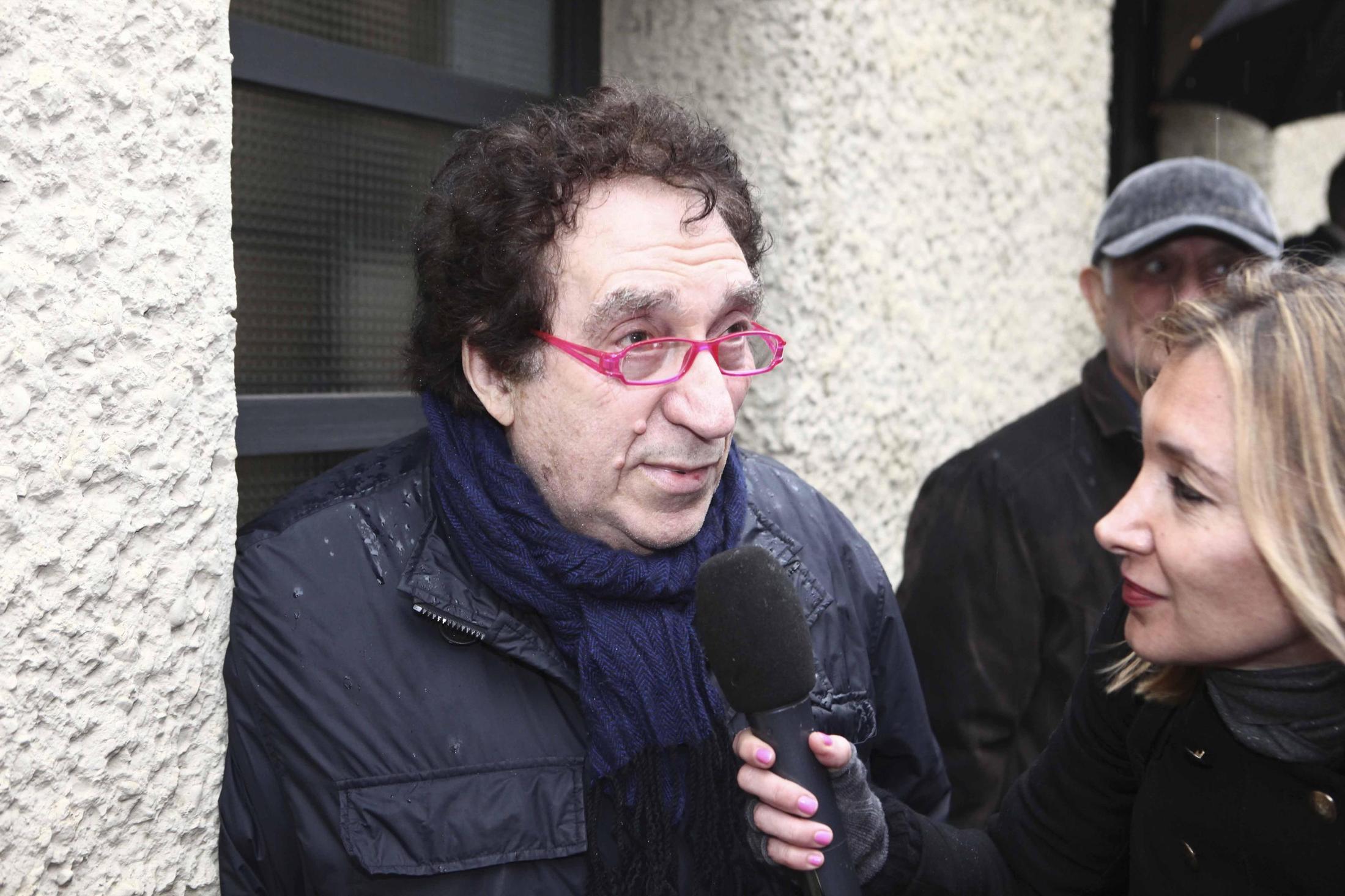 Tony Dallara, l’ultimo saluto a Milano: la camera ardente a San Siro, i ...