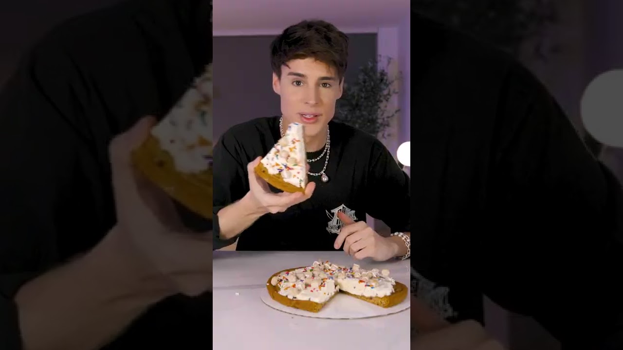 European reacts to American dessert pizza for first time
