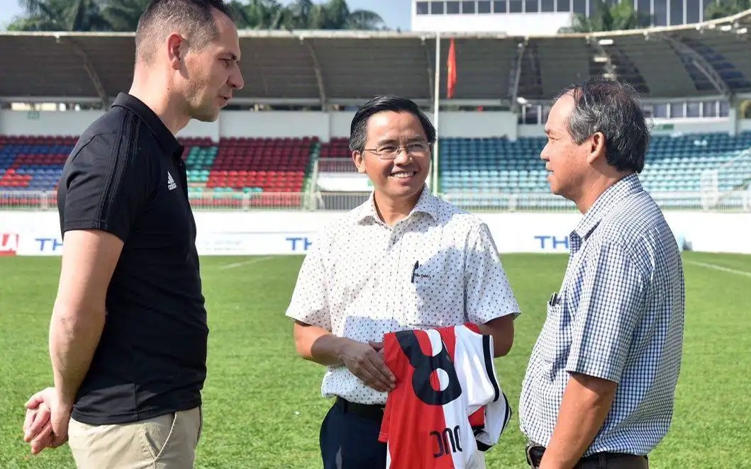 Bầu Đức thưởng 1 tỉ đồng và hứa tặng thêm 2 tỉ cho U23 Việt Nam nếu ...