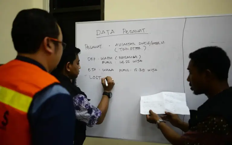 Search underway for Indonesia’s missing plane with 11 people on board