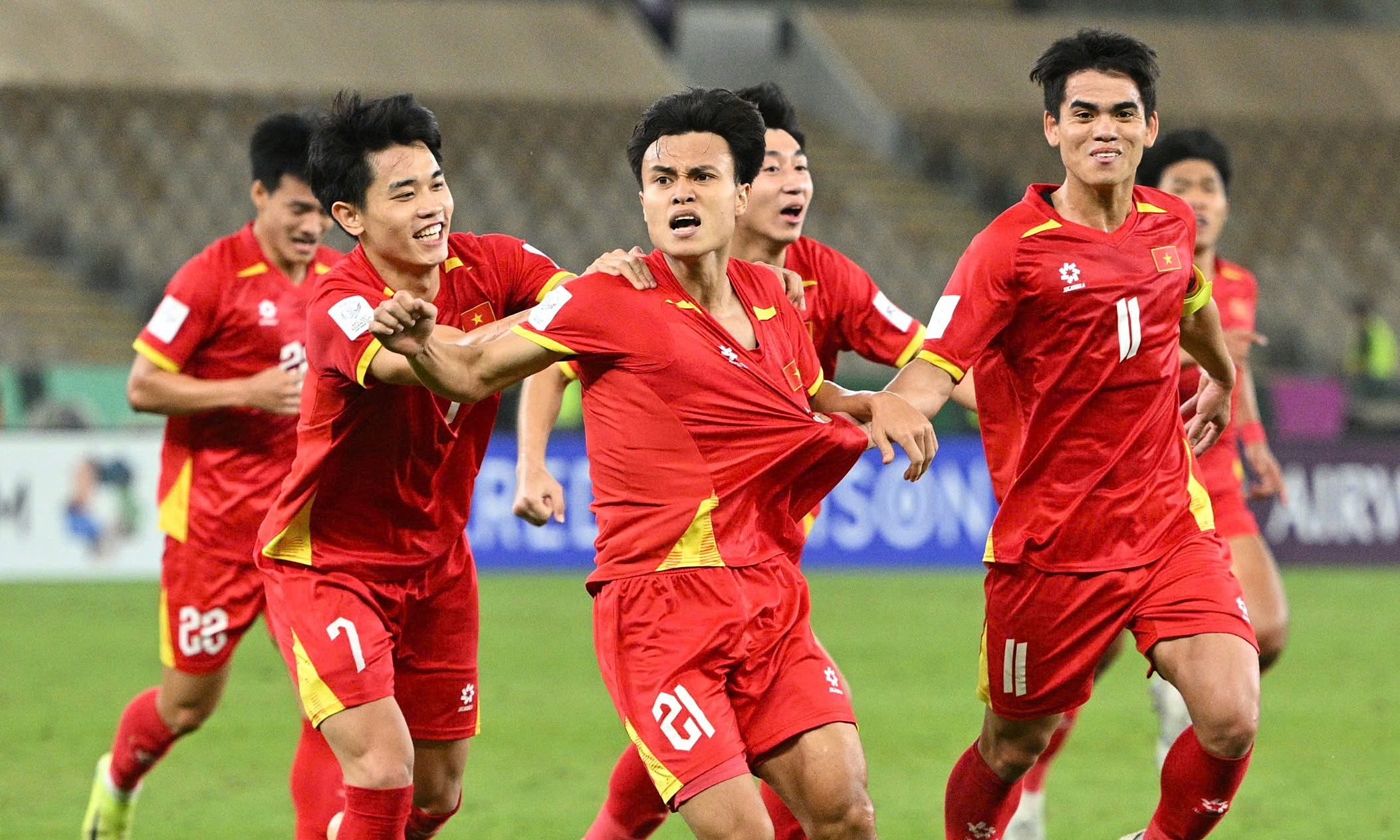 Indonesian media hail Vietnam as role model for Southeast Asian youth ...