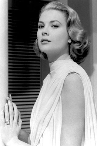 All about Grace Kelly's 2 engagement rings (including why Prince ...