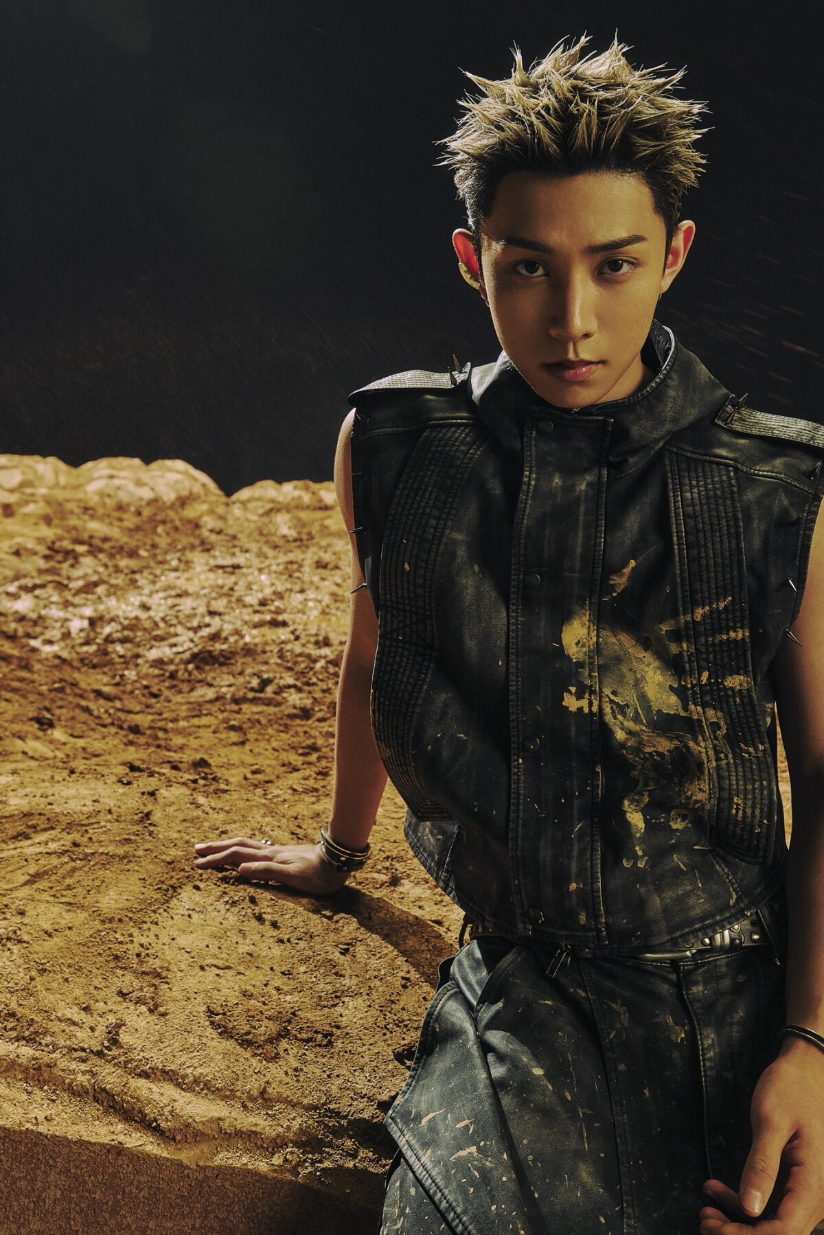 Jay Park 新男團「LNGSHOT」成員介紹：16歲忙內音色神似小賈斯汀，他撞臉殷志源!