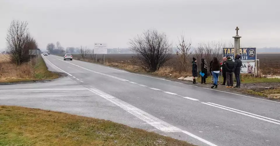 Nowe rondo coraz bliżej. „To było jedno z najbardziej niebezpiecznych ...