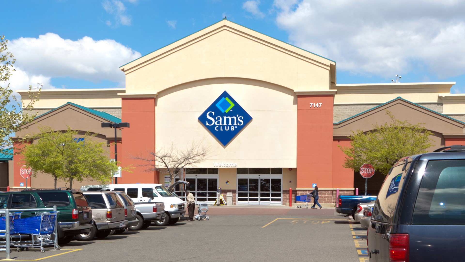 Items that are always cheaper at Sam's Club