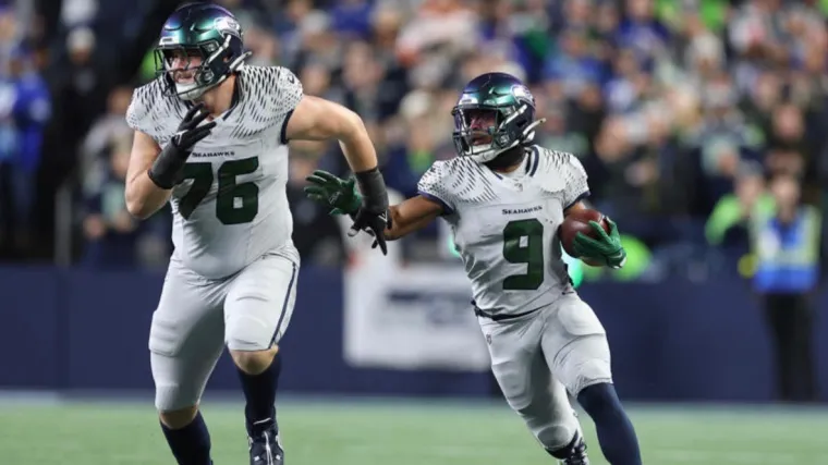 Seahawks RB depth chart: How Seattle has fared with comittee of Kenneth ...
