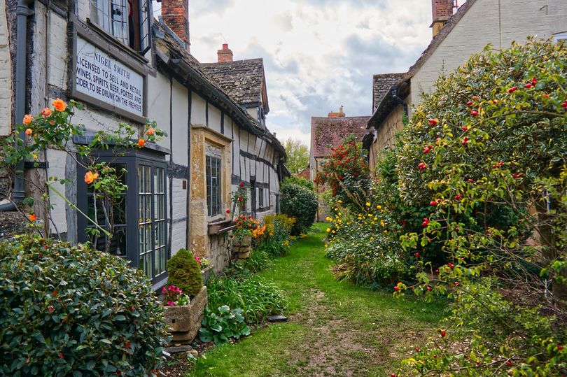 The 'epic village' an hour from Birmingham that offers 'Cotswold fringe ...