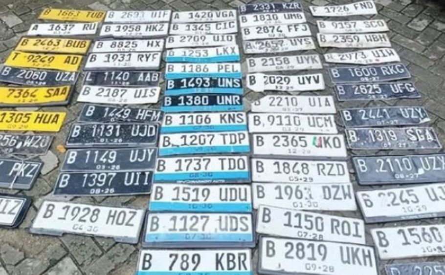 Usai banjir di Kelapa Gading tukang tambal ban disergap Satpol PP ...