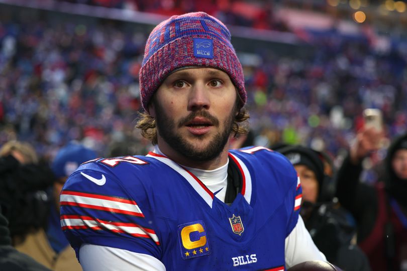 NFL legend believes there's a 'real possibility' Josh Allen may never ...