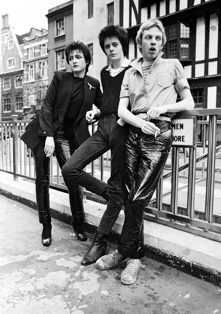 Tributes pour in for Siouxsie and the Banshees star who dies at the age ...